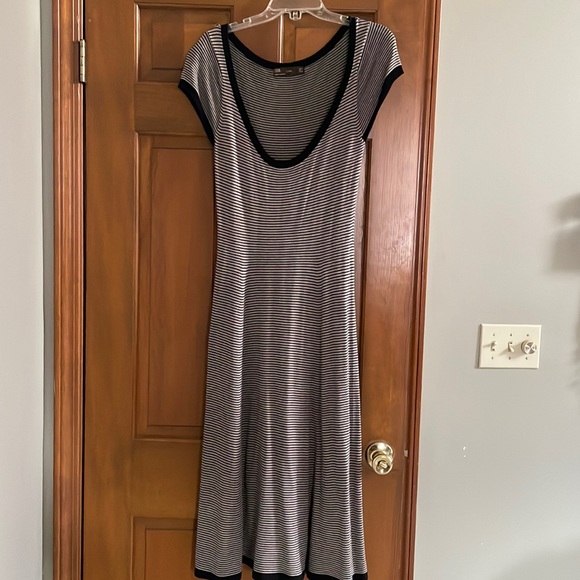 Zara | Dresses | Zara Midi Rayon Fitted Dress | Poshmark